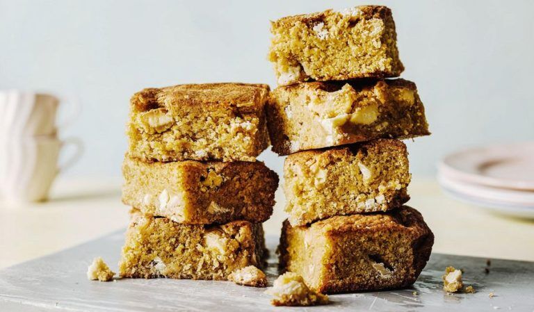 Stork: The Art of Home Baking | 100 Stork Margarine Recipes