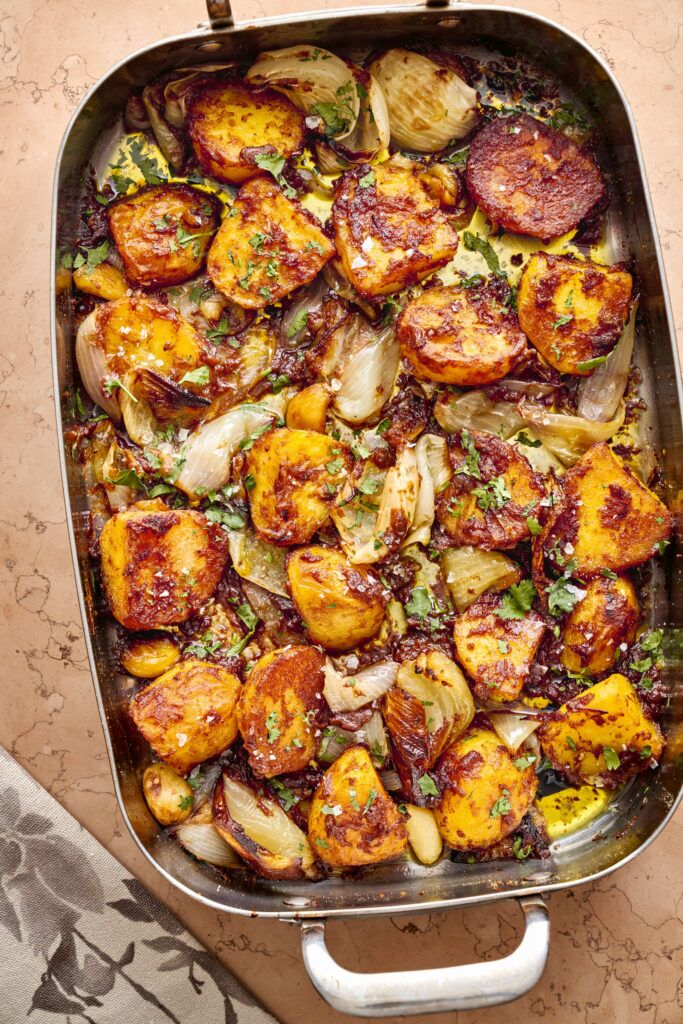 Nadiya Hussain Bombay Potatoes Recipe | Simple Spices