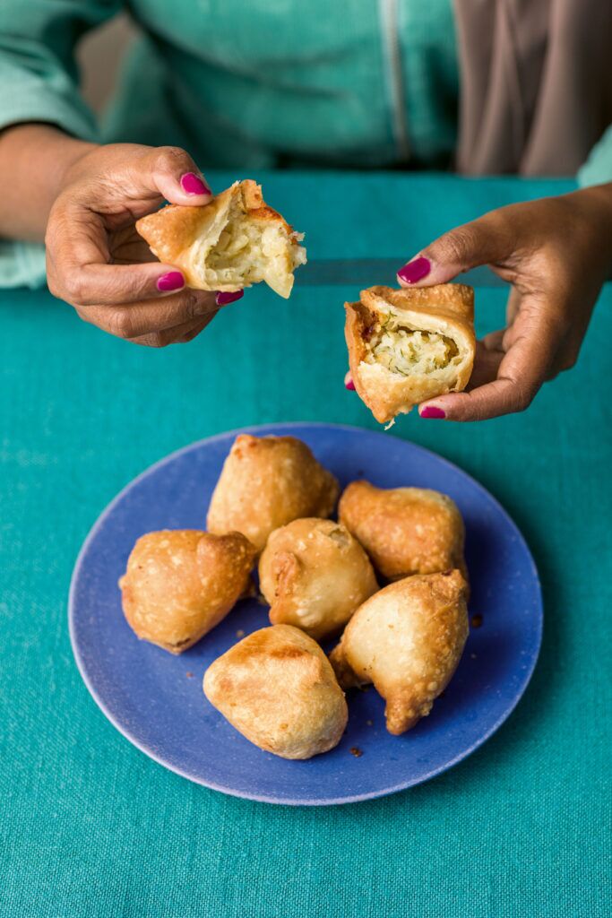 Nadiya Hussain From-scratch Samosas Recipe | BBC2 Simple Spices