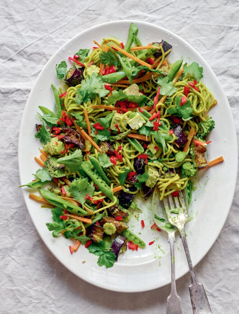 The Food for Life Cookbook: 100+ Recipes Created with ZOE