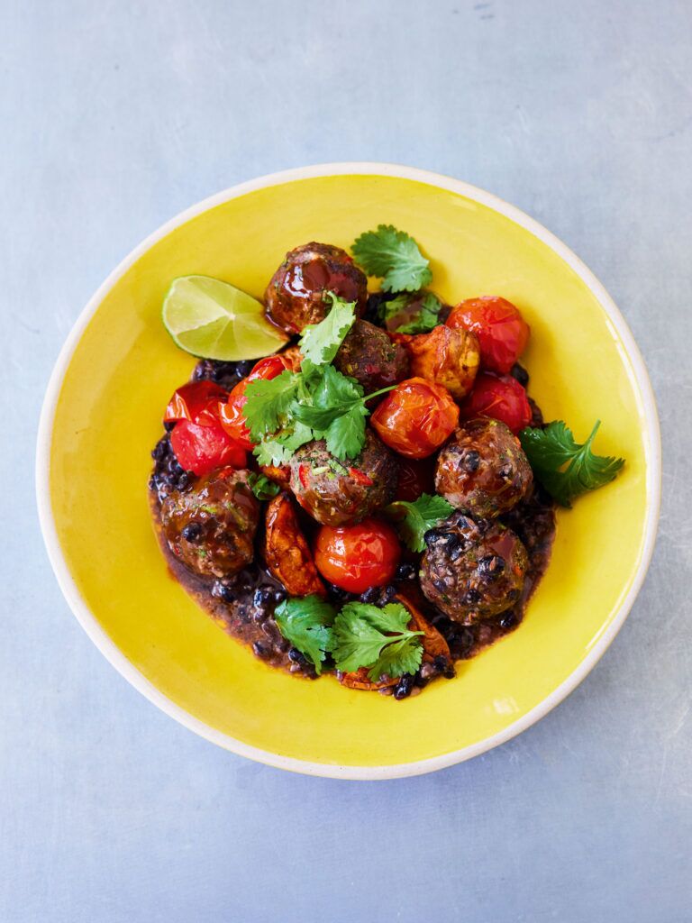 Jamie Oliver's Air Fryer Chilli con Carne Meatballs Recipe