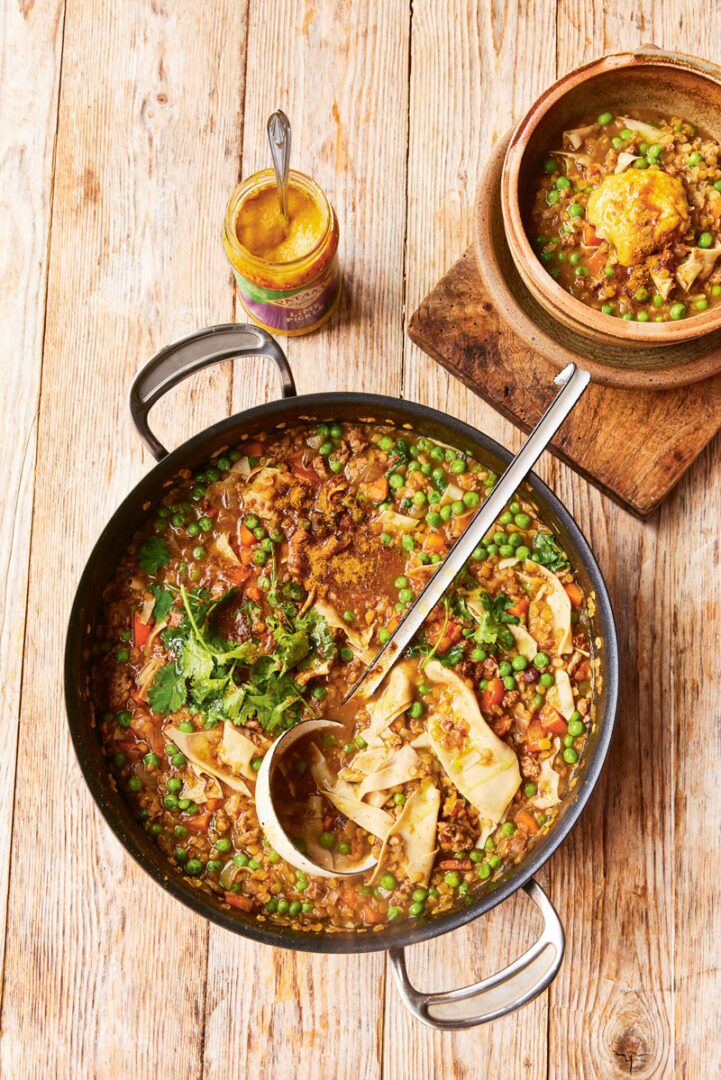 Jamie Oliver's Chopped Rainbow Salad Recipe | Eat Yourself Healthy ...